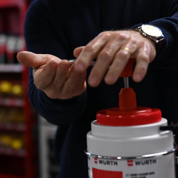 HAND CLEANER - OLIVE PEELING | Wurth Australia - Würth Australia